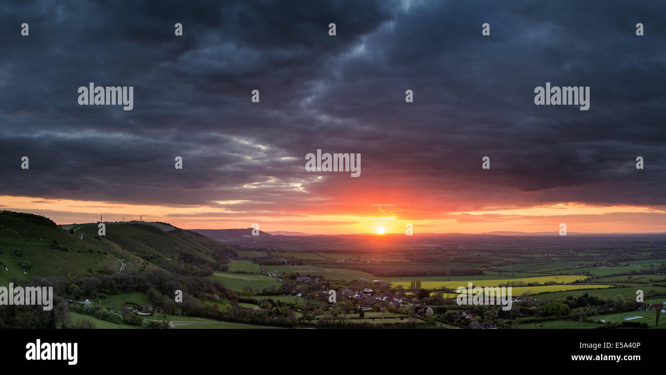 Stunning Summer sunset across countryside escarpment landscape Stock ...