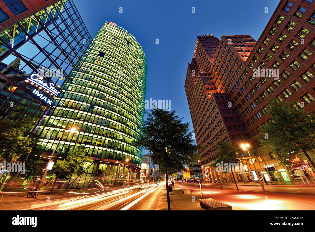Germany, Berlin: Nocturnal view of the Potsdam Square (Potsdamer Platz ...
