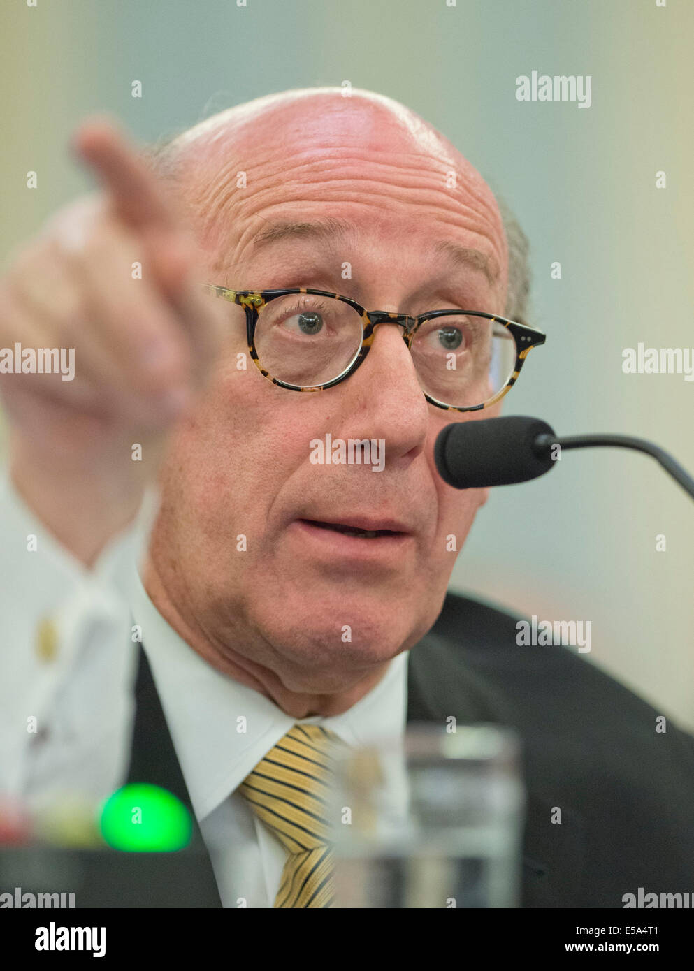 Kenneth R. Feinberg, Founder and Managing Partner, Feinberg Rozen, LLP ...