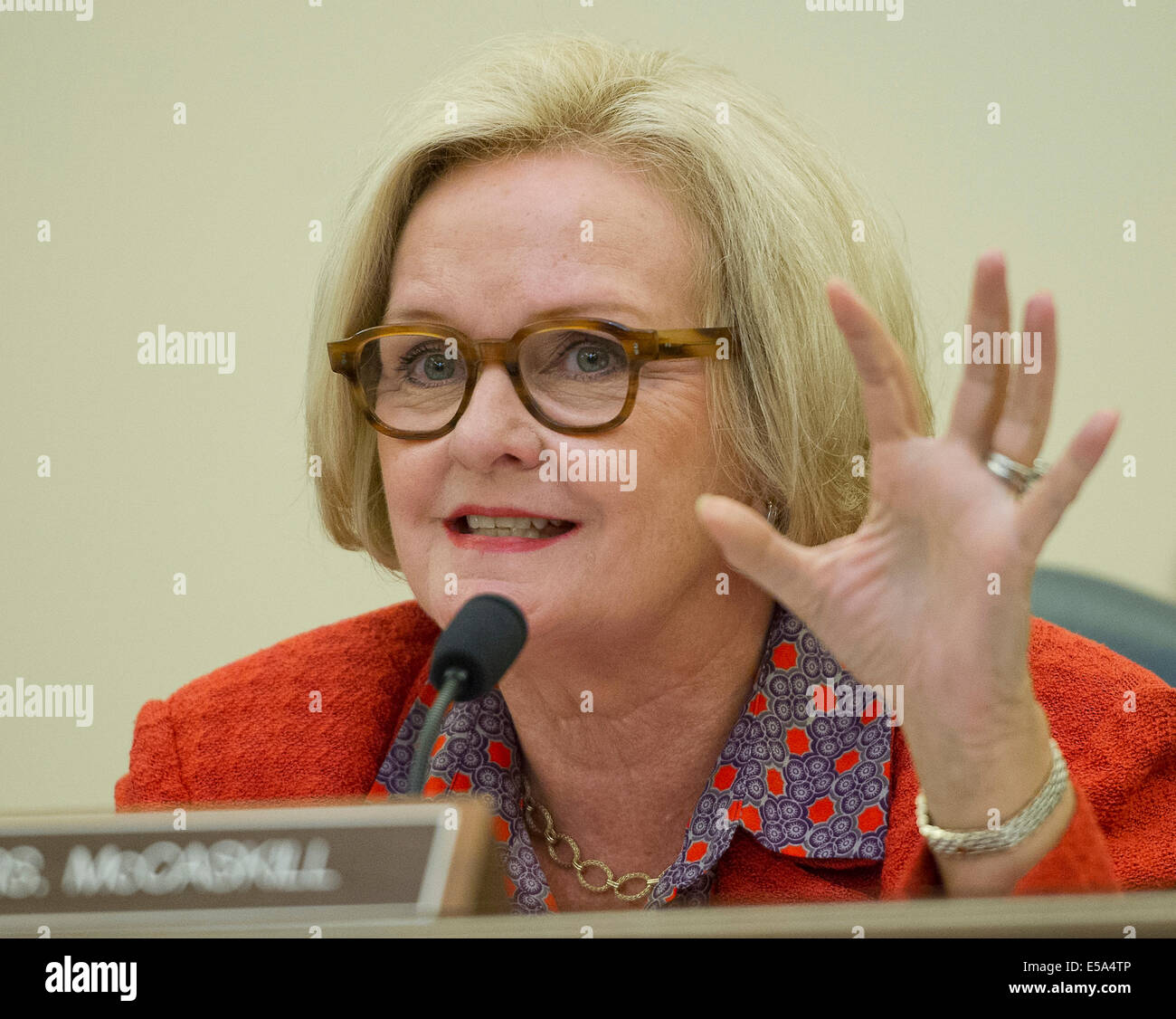 Claire mccaskill hi-res stock photography and images - Alamy