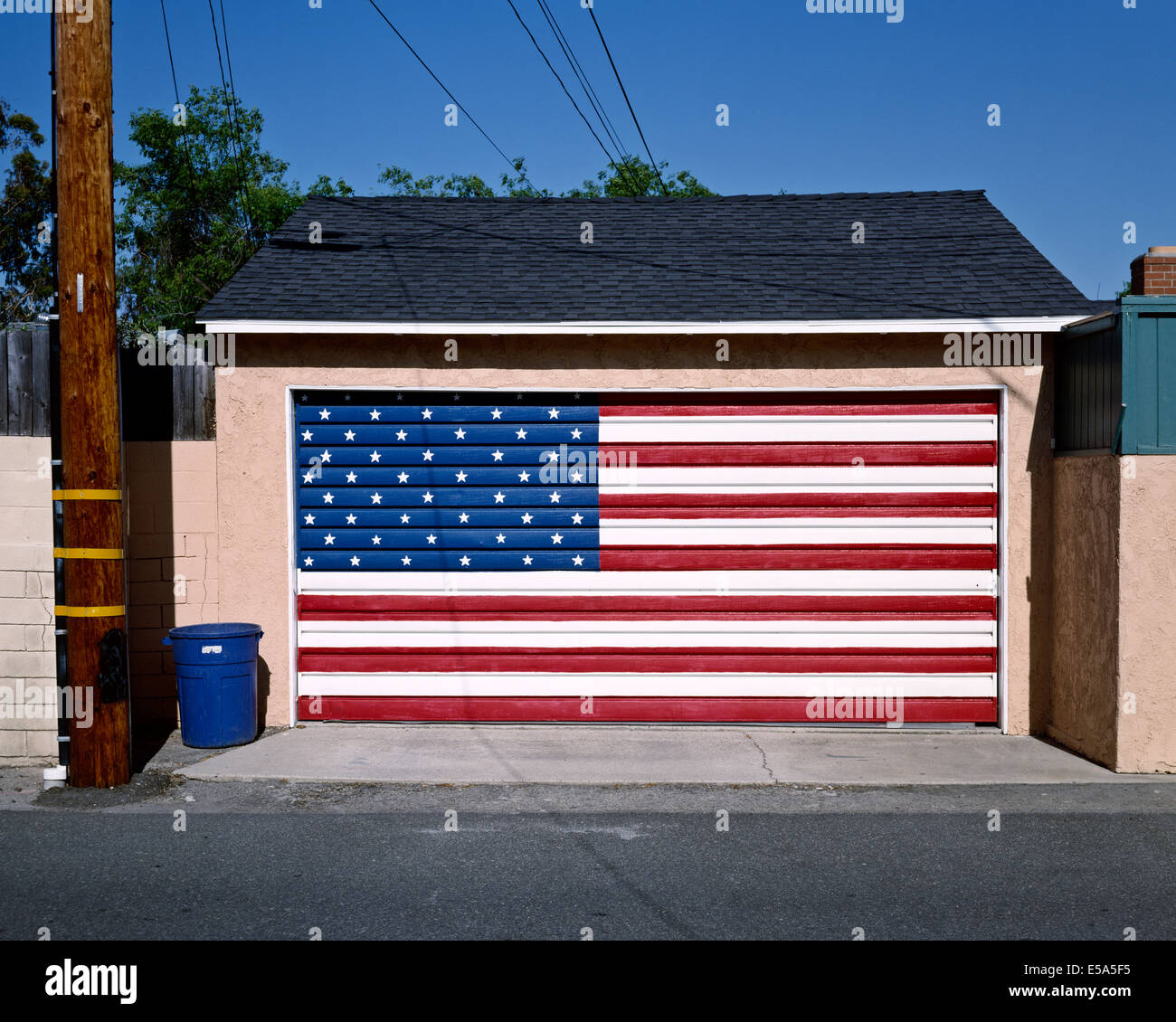 American flag architecture culture hi-res stock photography and images ...