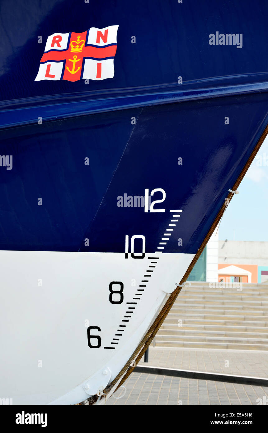 Draft marks hi-res stock photography and images - Alamy