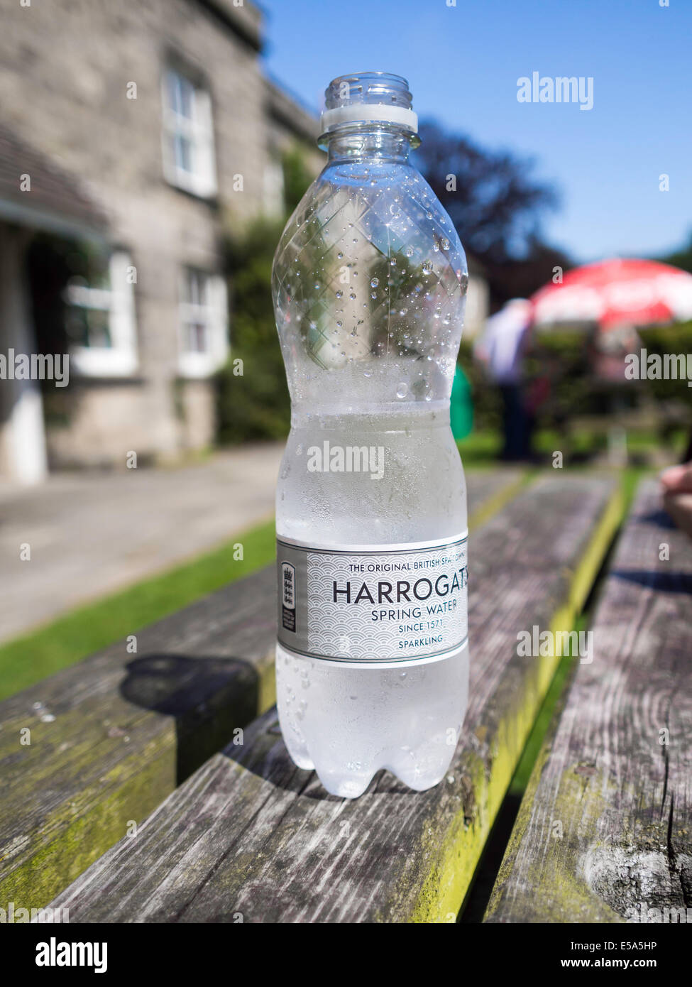 Harrogate mineral water hi-res stock photography and images - Alamy