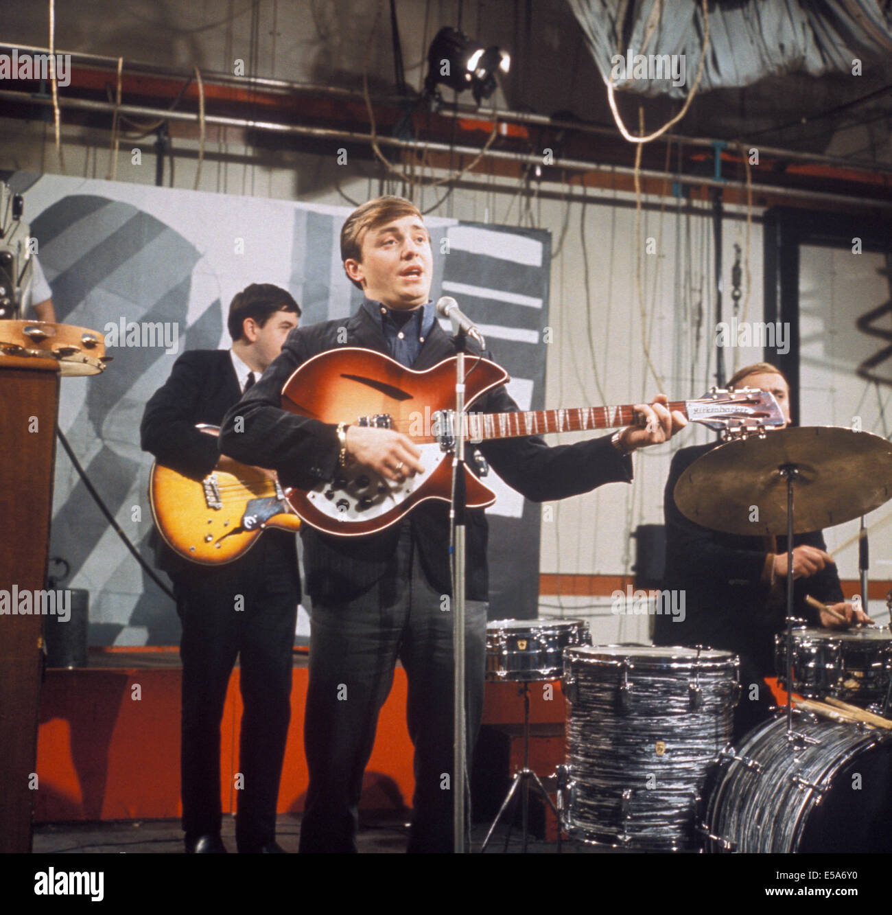 GERRY AND THE PACEMAKERS UK pop group with Gerry Marsden about 1964 ...