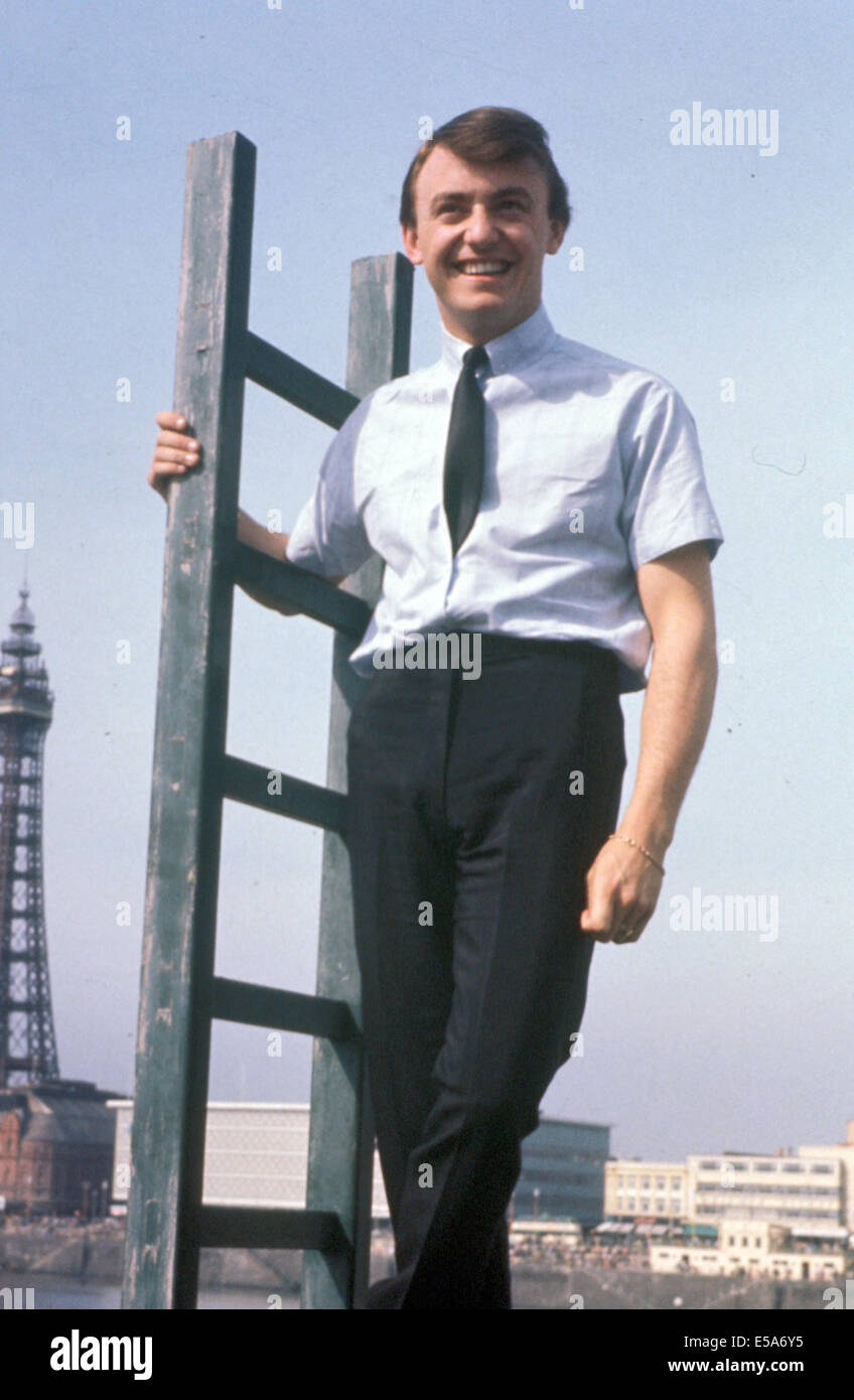 GERRY AND THE PACEMAKERS UK pop group with Gerry Marsden about 1964 ...