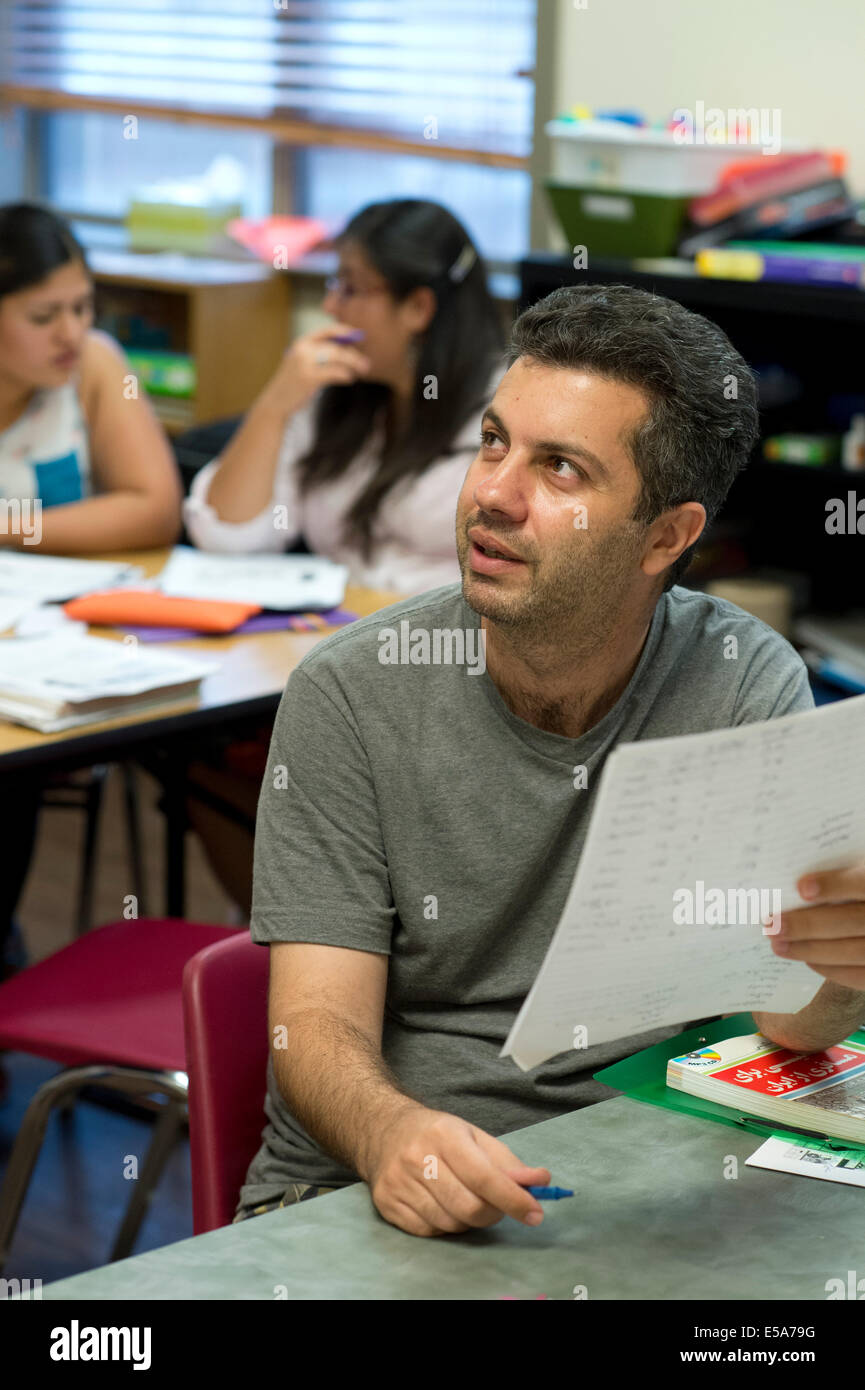 Esl classroom hi-res stock photography and images - Alamy