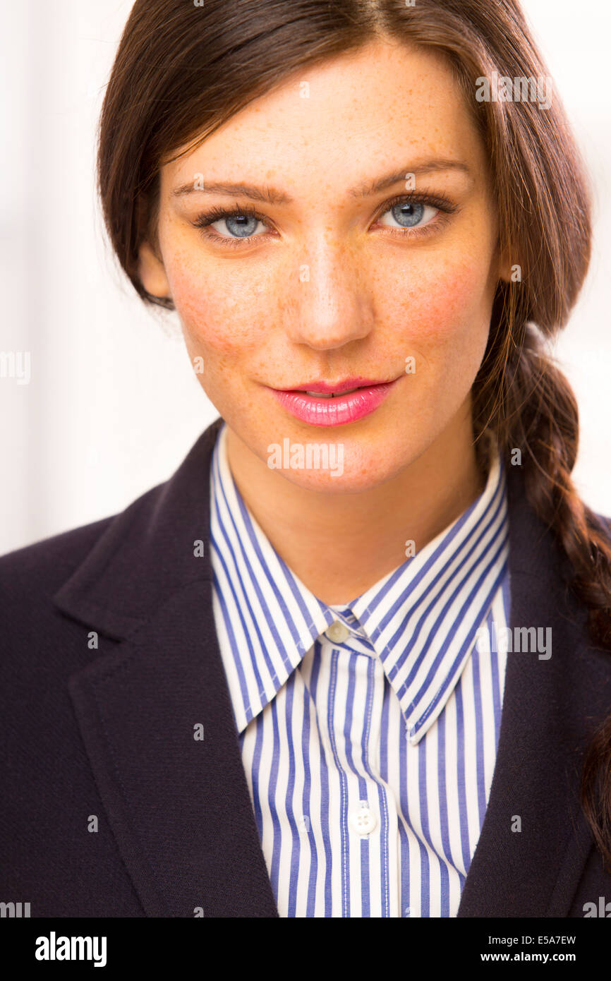 Business woman hi-res stock photography and images - Alamy