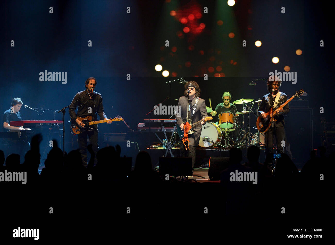 Andres Calamaro Konzert seiner Bohemio-Tour im La Riviera. Madrid, 23. ...