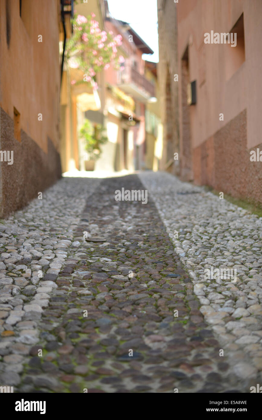 Alley cobbled hi-res stock photography and images - Alamy