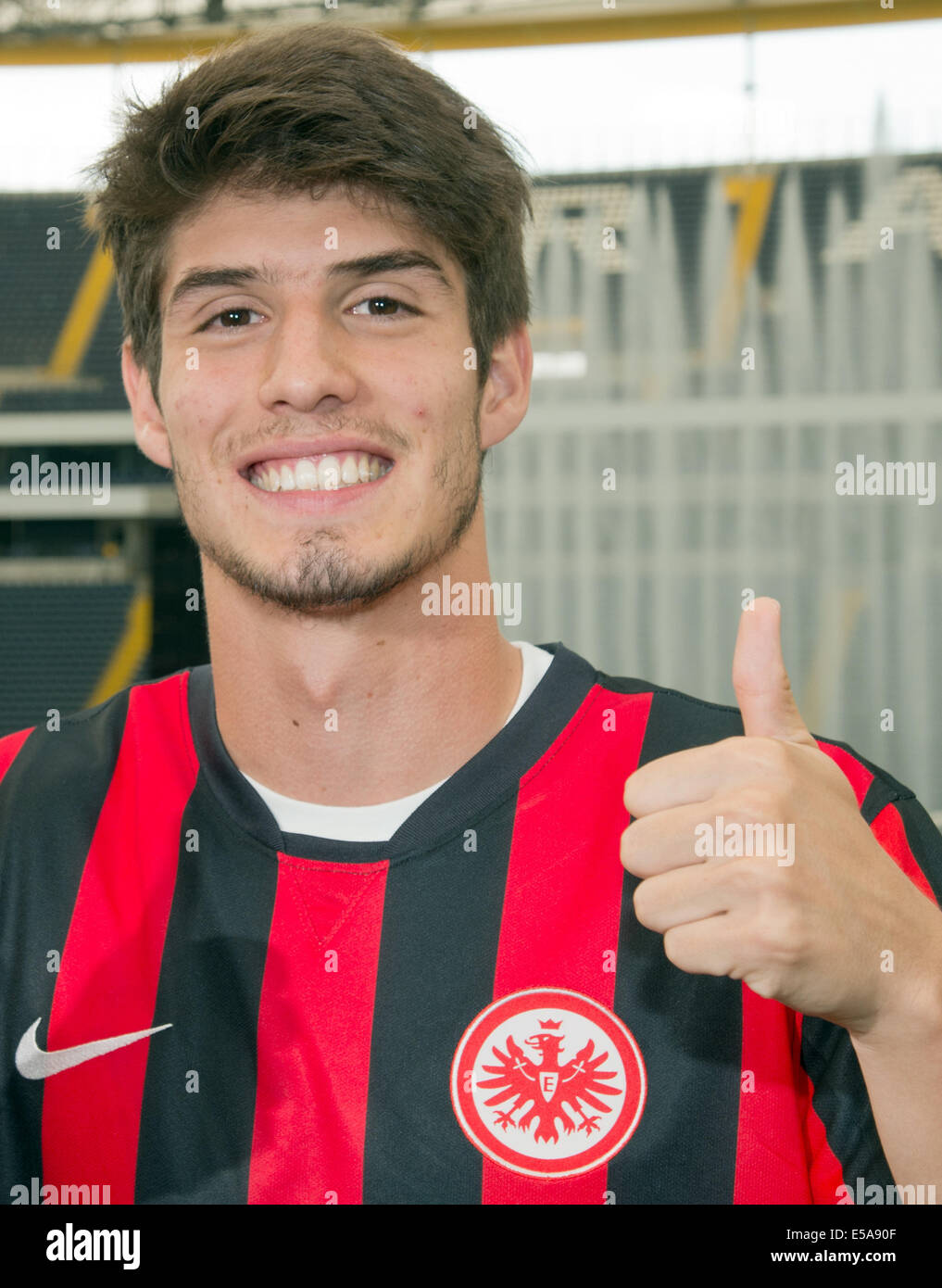 Brazil's Lucas Piazon is introduced as a new player for Bundesliga ...