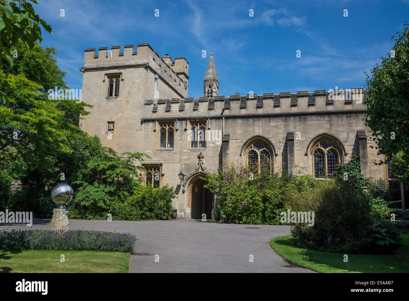 Salvin Tower and New Library, Balliol College, Oxford, England, UK ...