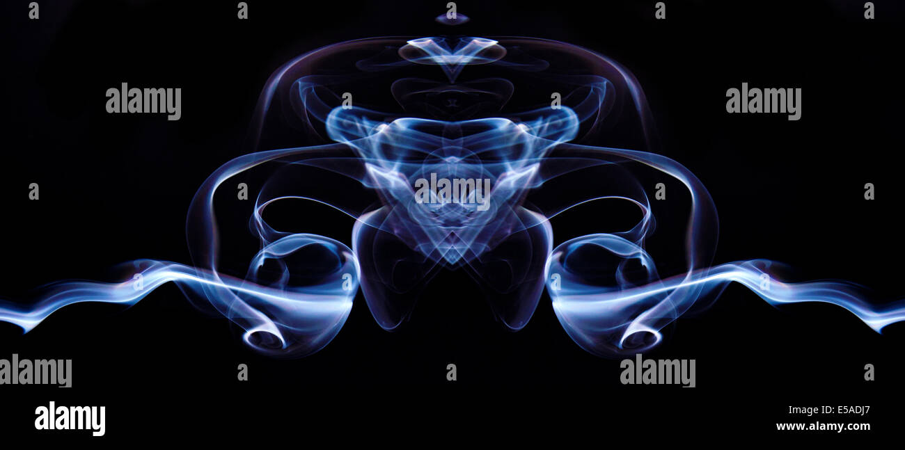 Smoke patterns hi-res stock photography and images - Alamy