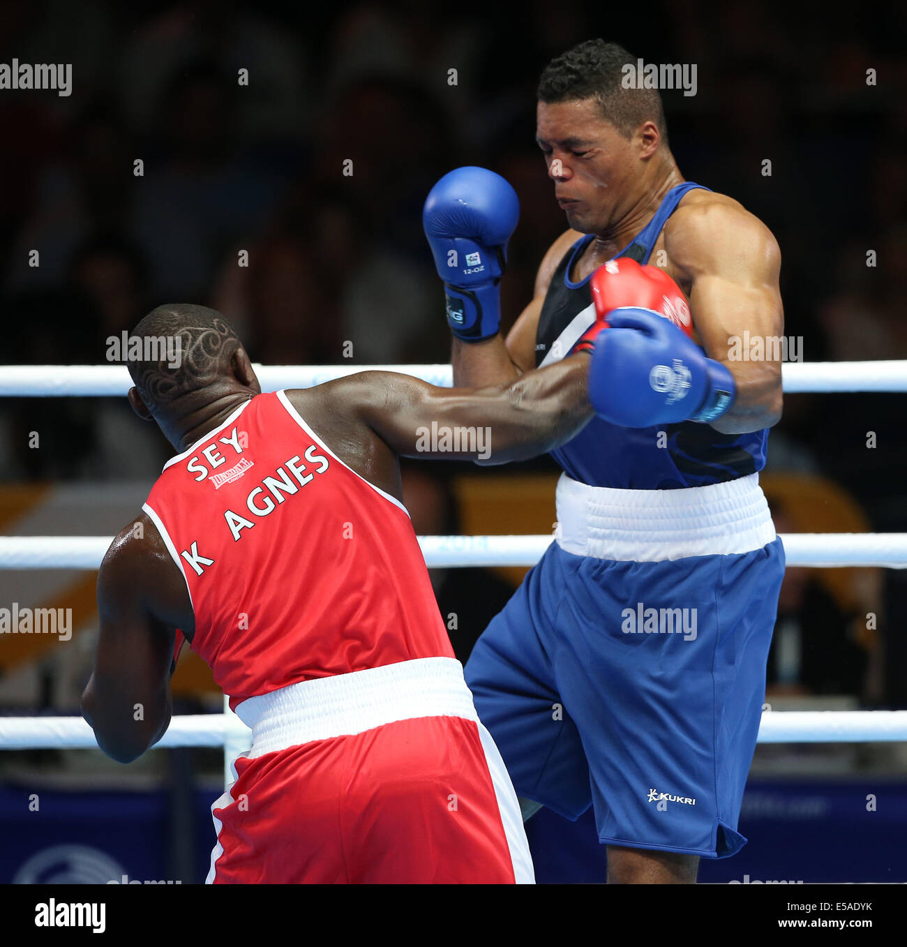 KEDDY AGNES (RED) & JOSEPH JOY MENS SUPER HEAVY 91KG SECC GLASGOW ...