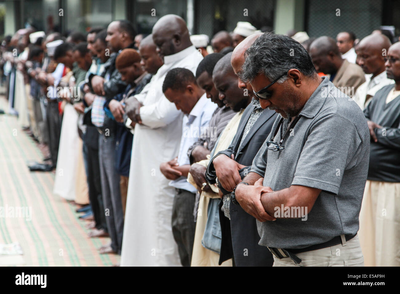 Nairobi, Kenya. 25th July, 2014. Kenyan Muslims Faithfull pray at ...