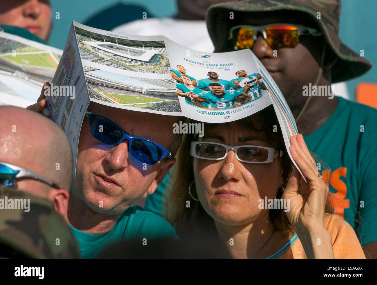 Suzanne dunn hi-res stock photography and images - Alamy