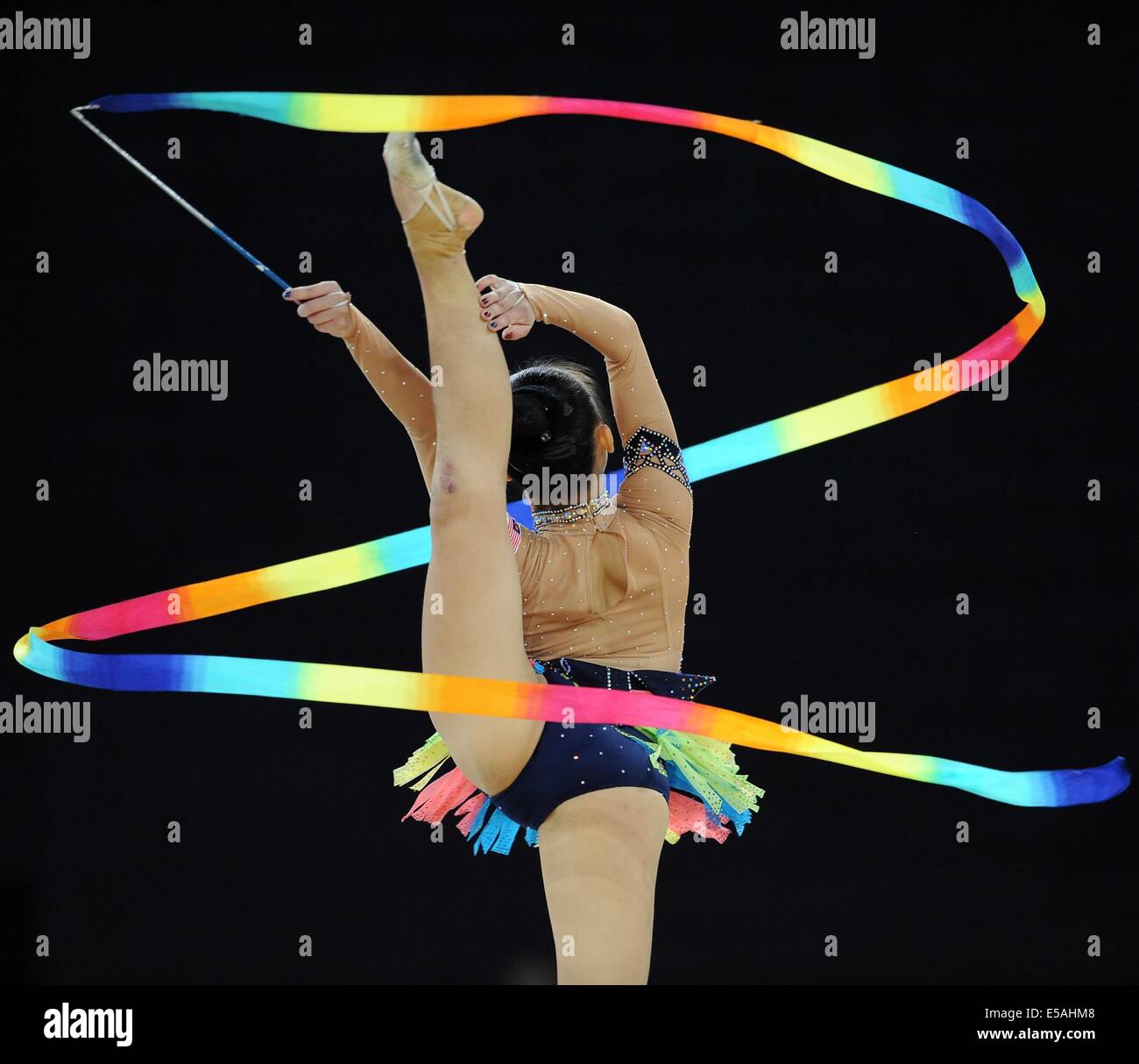 Amy dict weng kwan rhythmic hi-res stock photography and images - Alamy