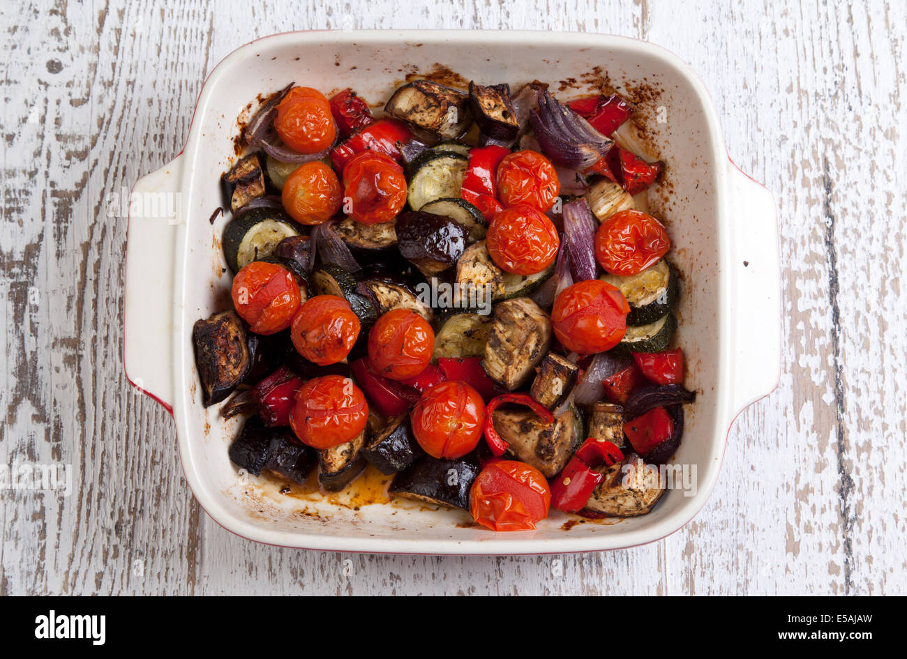 Wooden roast hi-res stock photography and images - Alamy