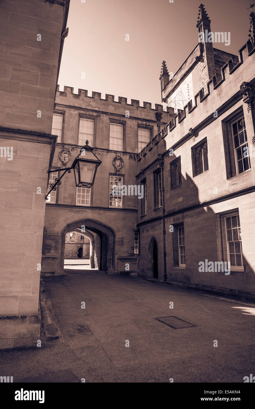 Historic buildings of oxford hi-res stock photography and images - Alamy