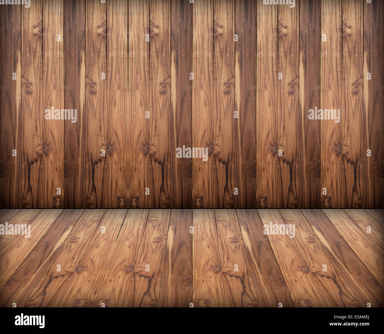 Wall forms hi-res stock photography and images - Alamy