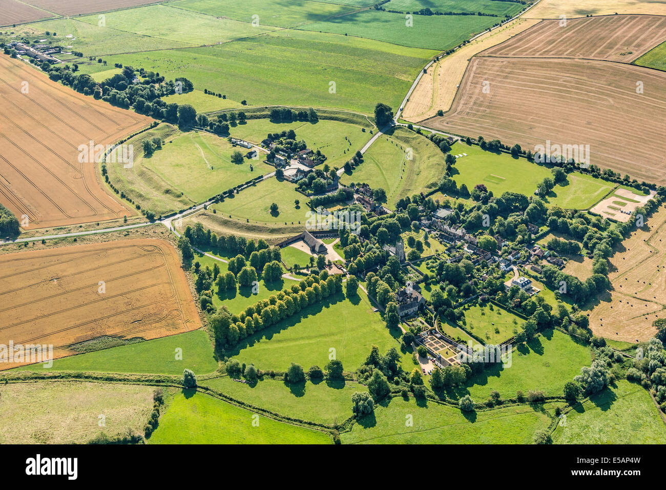 Avebury aerial hi-res stock photography and images - Alamy