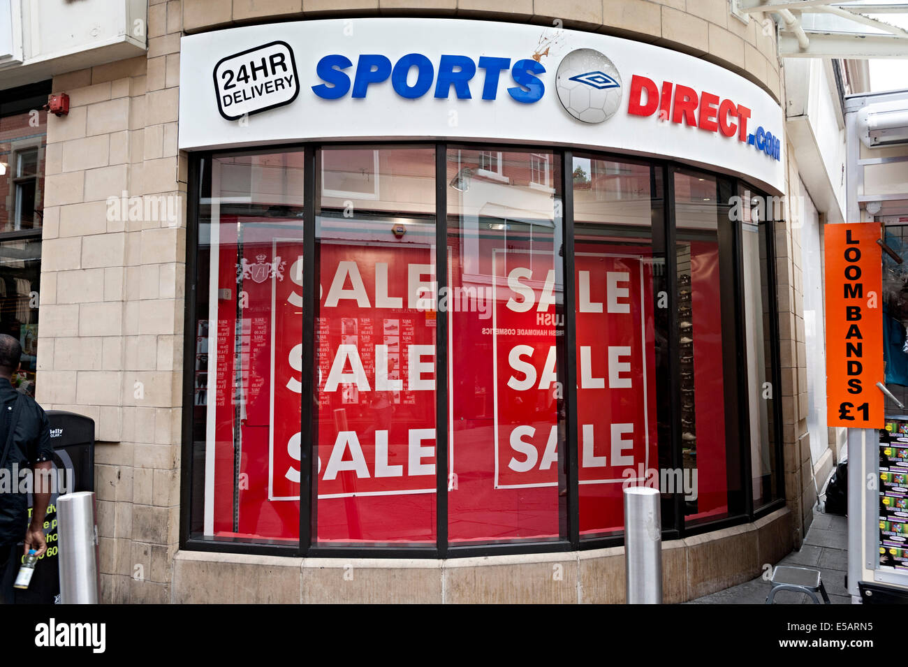 Sports direct shoe store sale sign nottingham hi-res stock photography ...