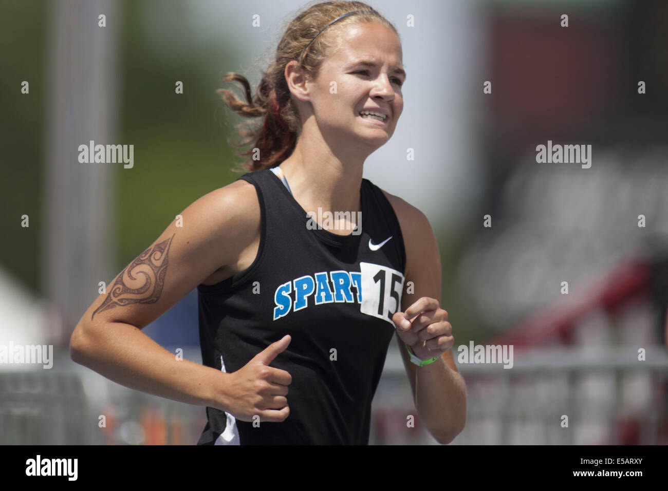 Des Moines, Iowa, USA. 24th May, 2014. Pleasant Vally's Maddie Reynolds ...