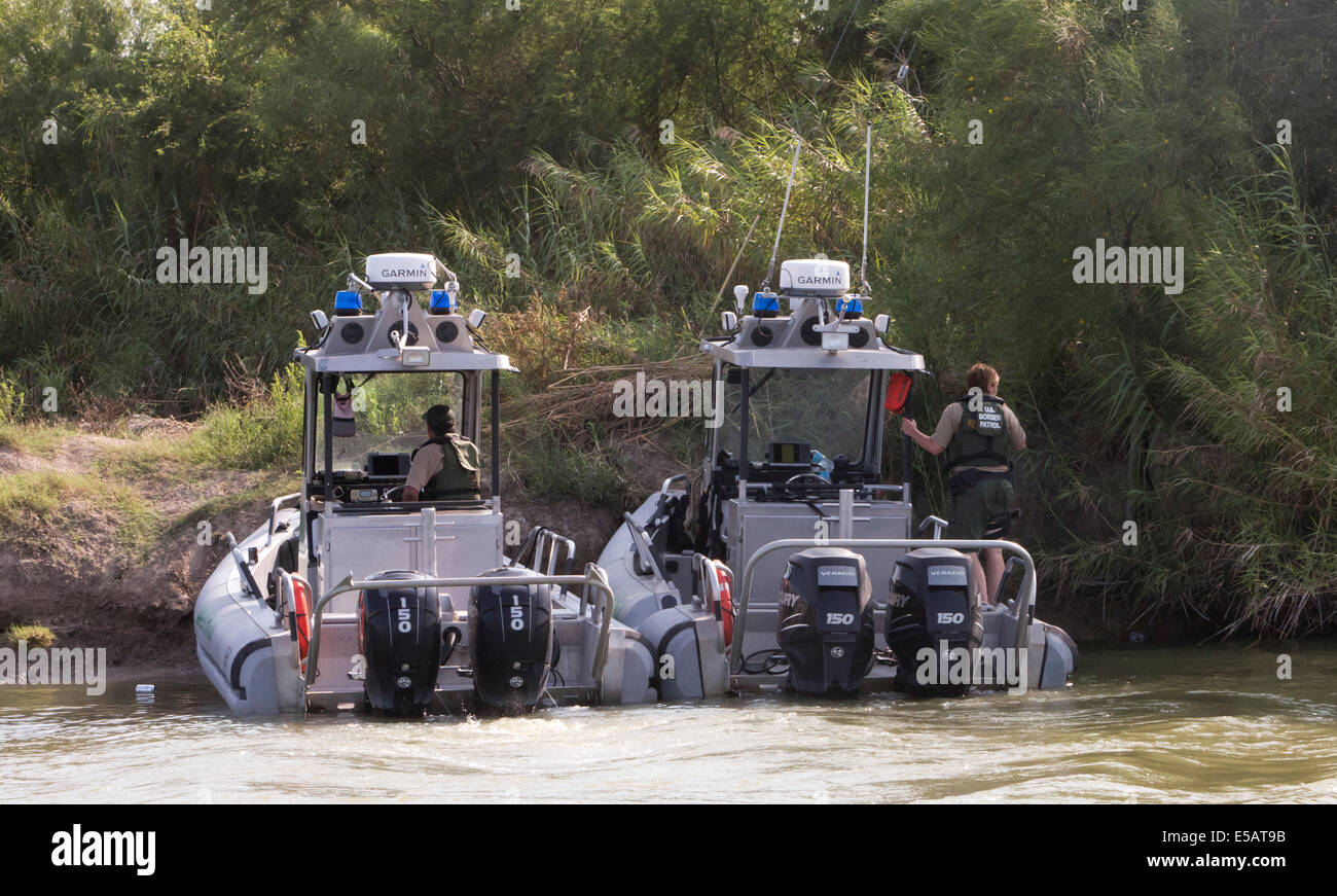 Texas Department of Public Safety patrol boat on the Rio Grande on ...