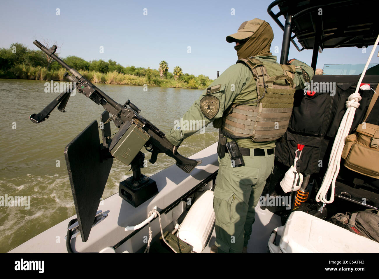 Texas department public patrol boat hi-res stock photography and images ...