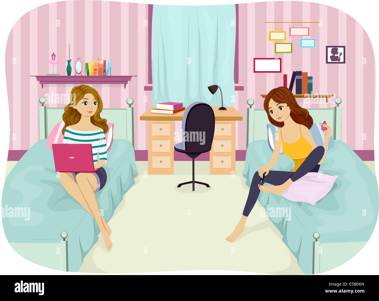 Female roommates hi-res stock photography and images - Alamy