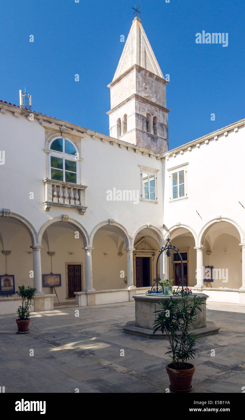 Monastery Courtyard in Piran, Slovenia Stock Photo - Alamy