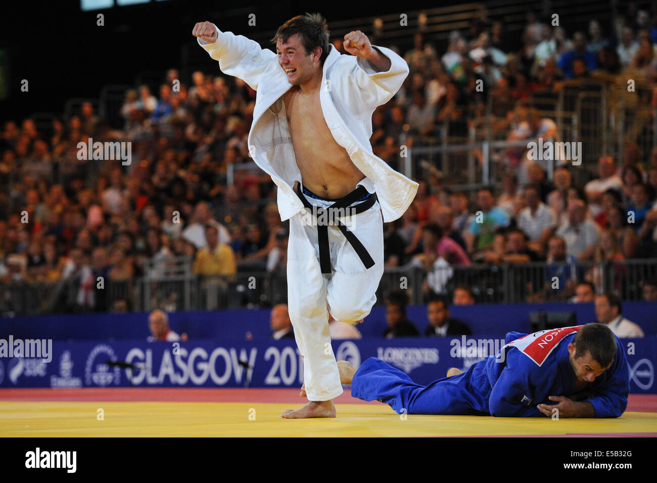 Glasgow, Scotland, UK. 25th July, 2014. Jacques van Zyl of South Africa ...