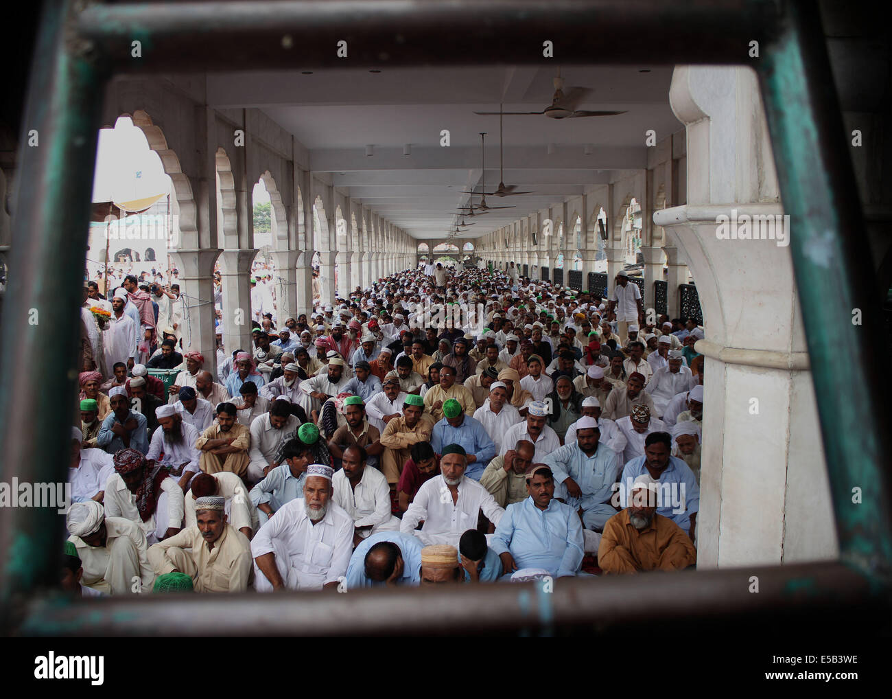 Jummat ul hi-res stock photography and images - Alamy