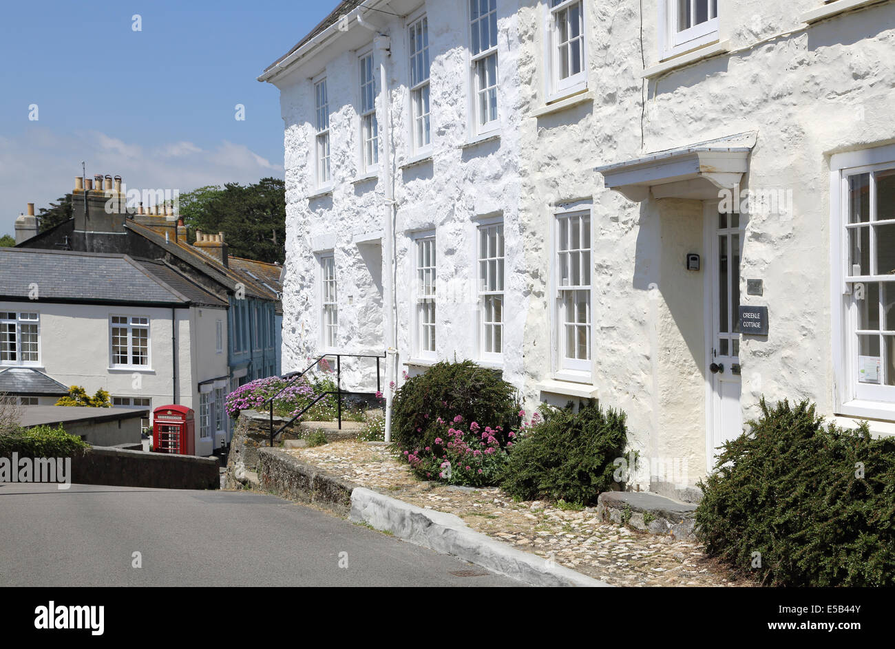 the village of flushing in cornwall Stock Photo - Alamy