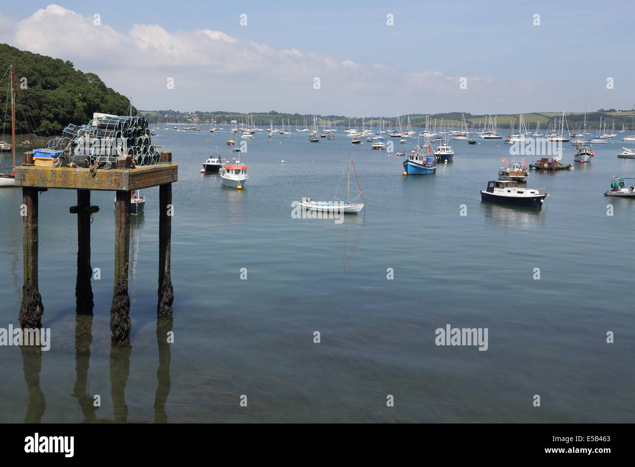 Mylor harbour cornwall hi-res stock photography and images - Alamy