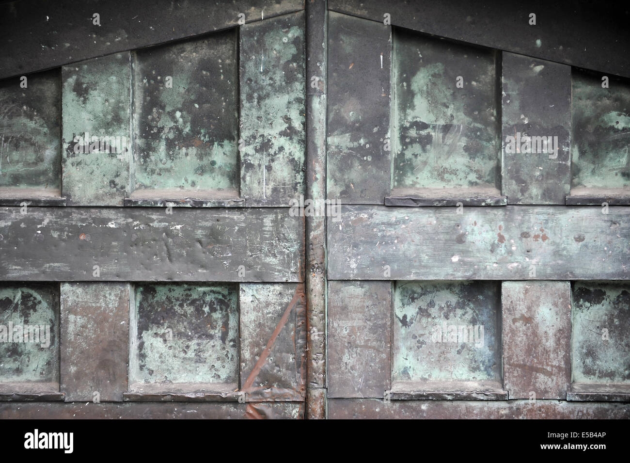 Architecture detail with a locked ancient gate Stock Photo - Alamy