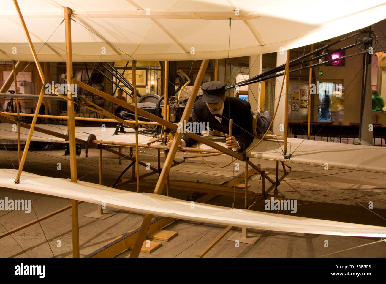 1903 Wright Flyer The First Heavier Than Air Powered Aircraft To Make
