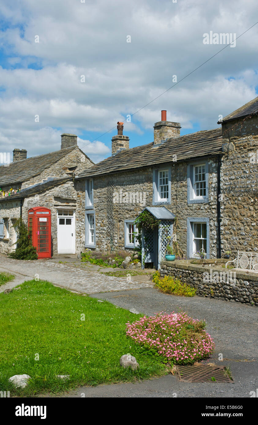 Arncliffe littondale yorkshire dales national park hi-res stock ...