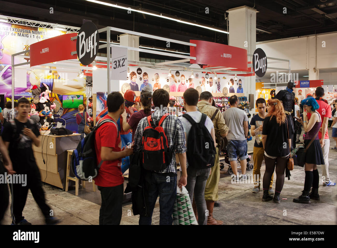 Comic shop hi-res stock photography and images - Alamy