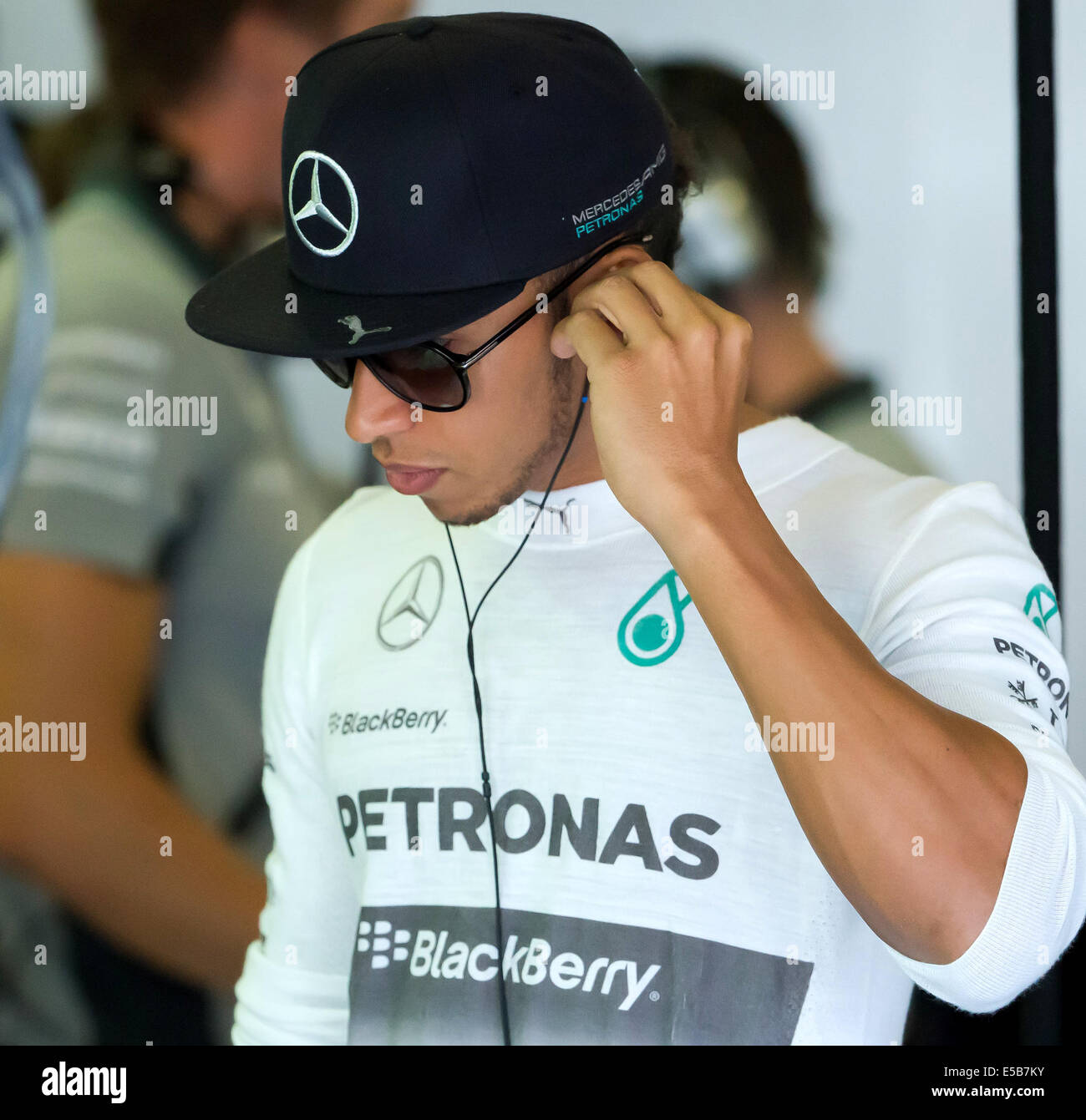 Formula 1 free practice hi-res stock photography and images - Alamy
