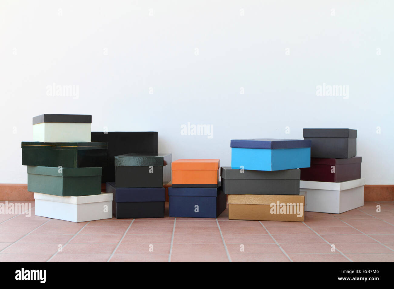 Shoe boxes hi-res stock photography and images - Alamy