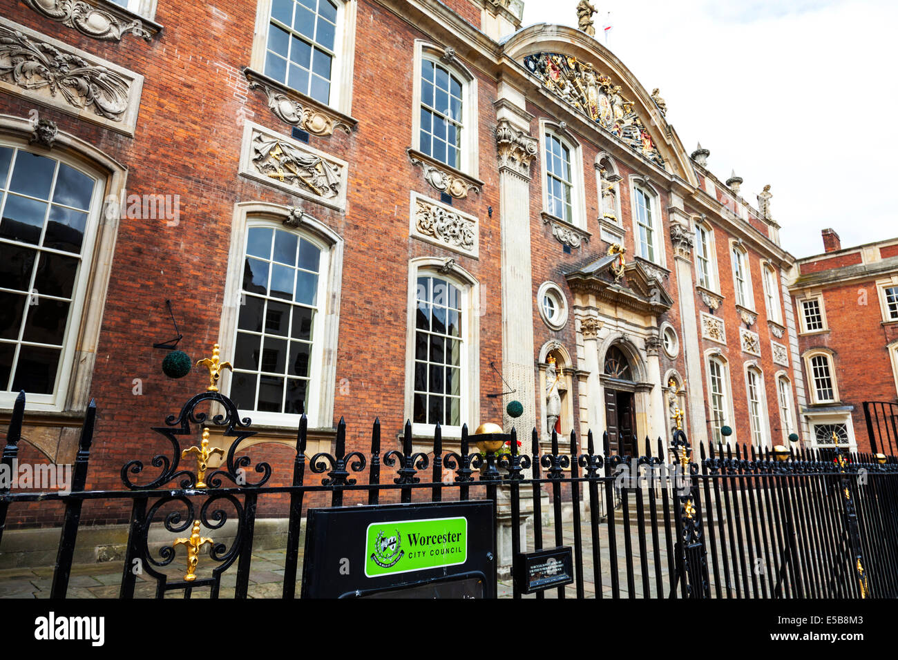 Worcester guildhall hi-res stock photography and images - Alamy