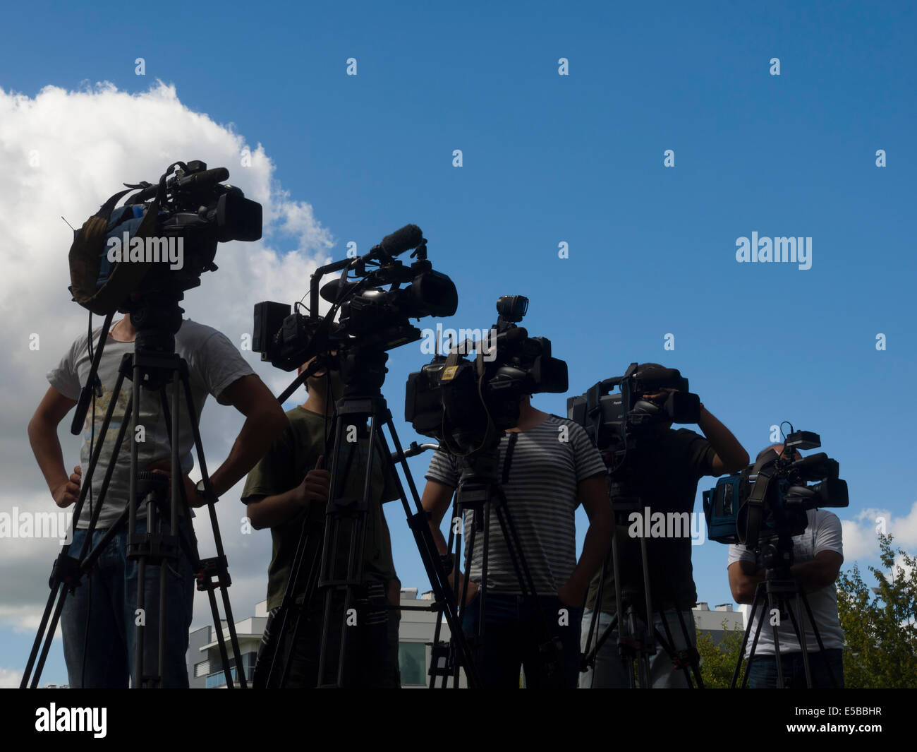 Tv Filming Equipment Stock Photos & Tv Filming Equipment Stock Images ...