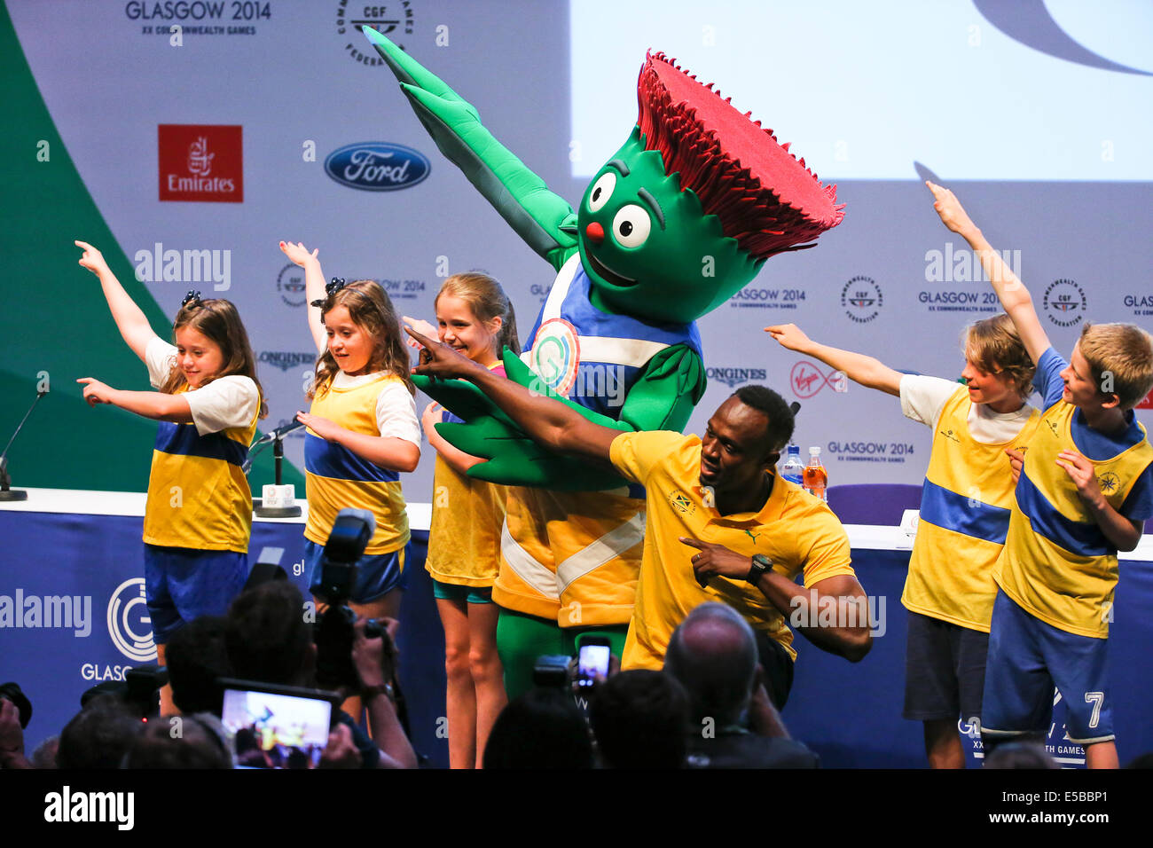 2014 commonwealth games press conference hi-res stock photography and ...