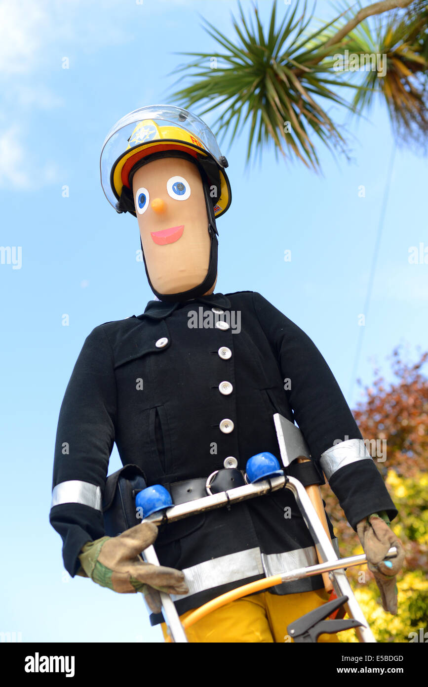 Scarecrow festival fireman hi-res stock photography and images - Alamy