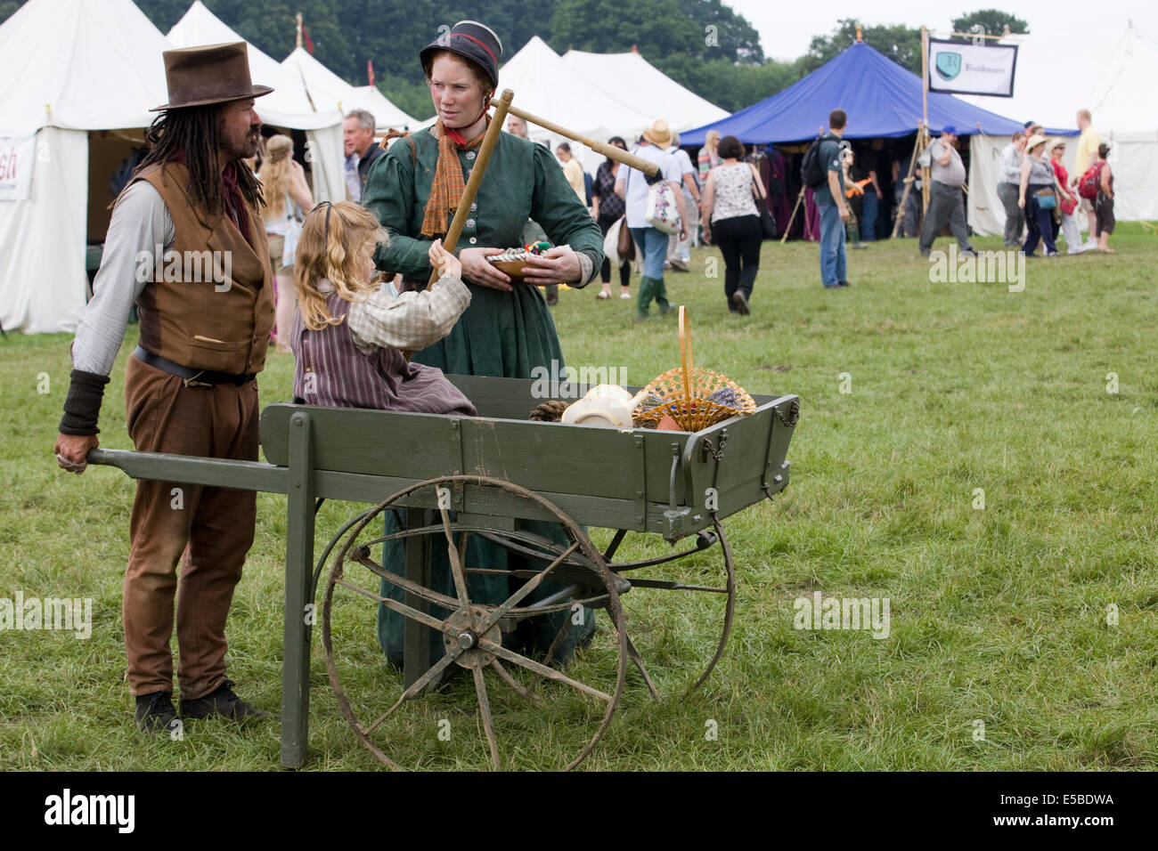 Child chimney sweep hi-res stock photography and images - Alamy
