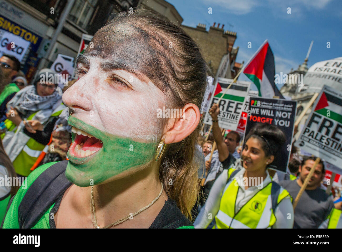 Palestine flag face paint hi-res stock photography and images - Alamy