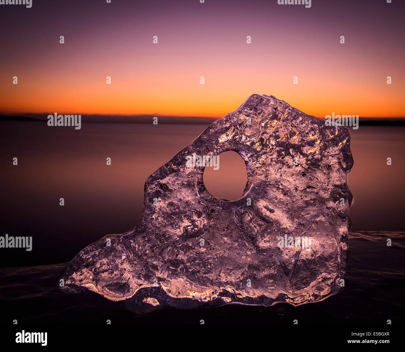 Ice block texture hi-res stock photography and images - Alamy