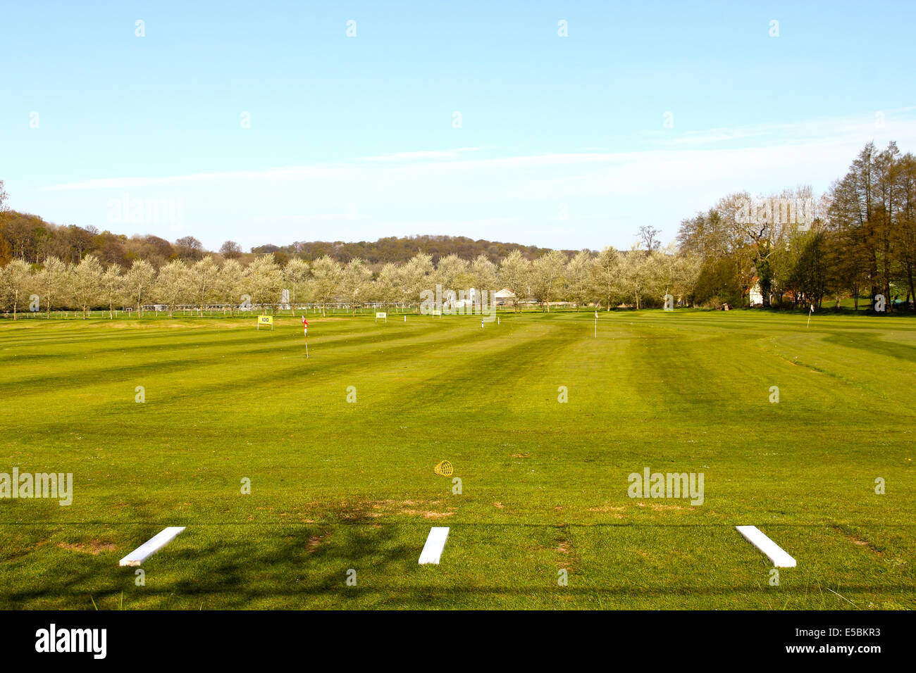 Golf driving range distance hi-res stock photography and images - Alamy