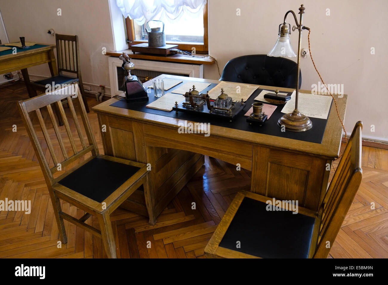 Lenins office hi-res stock photography and images - Alamy