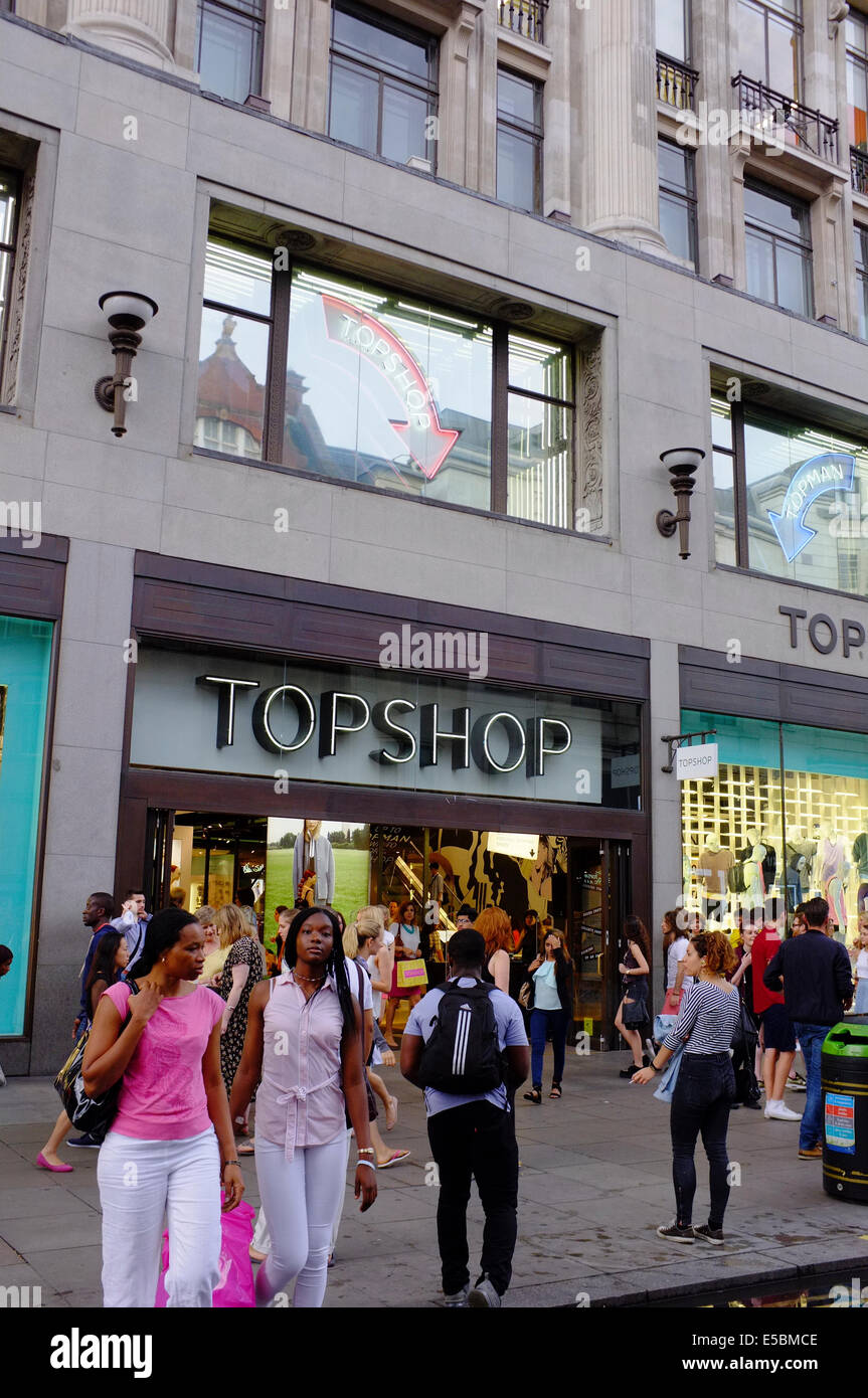 Top shop oxford street hi-res stock photography and images - Alamy